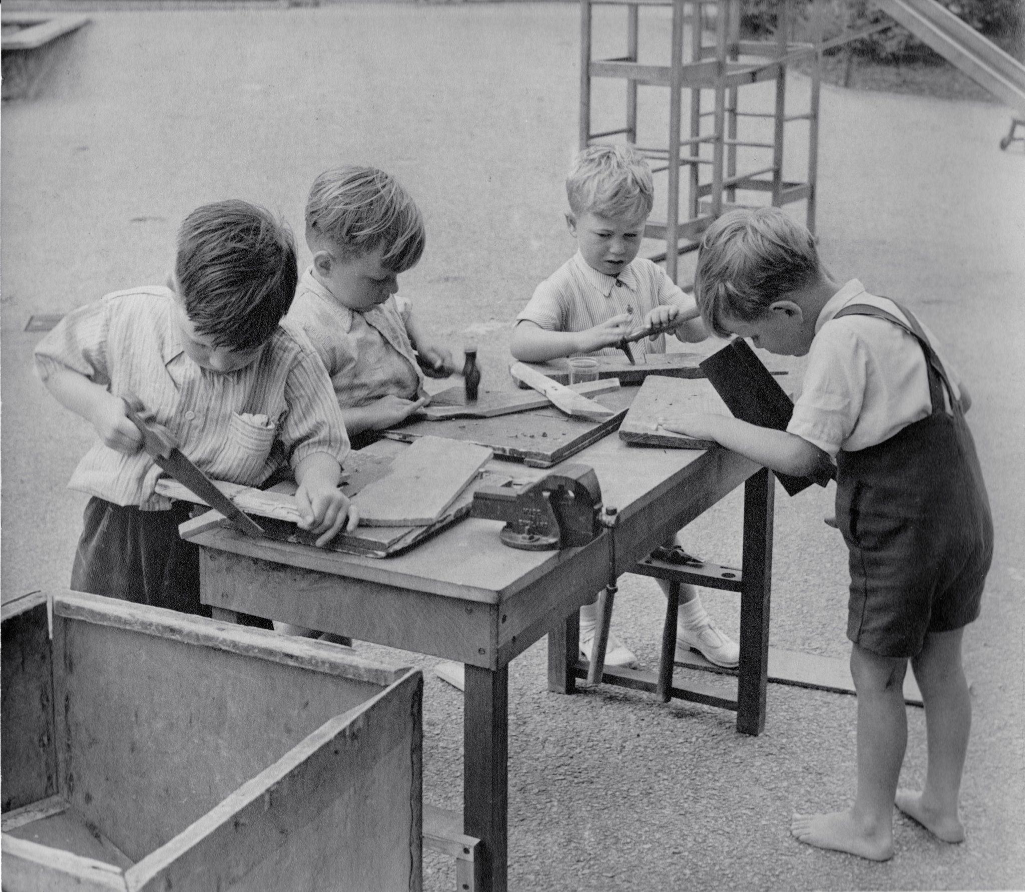 Steiner Waldorf woodwork - Irresistible Learning - Pete Moorhouse